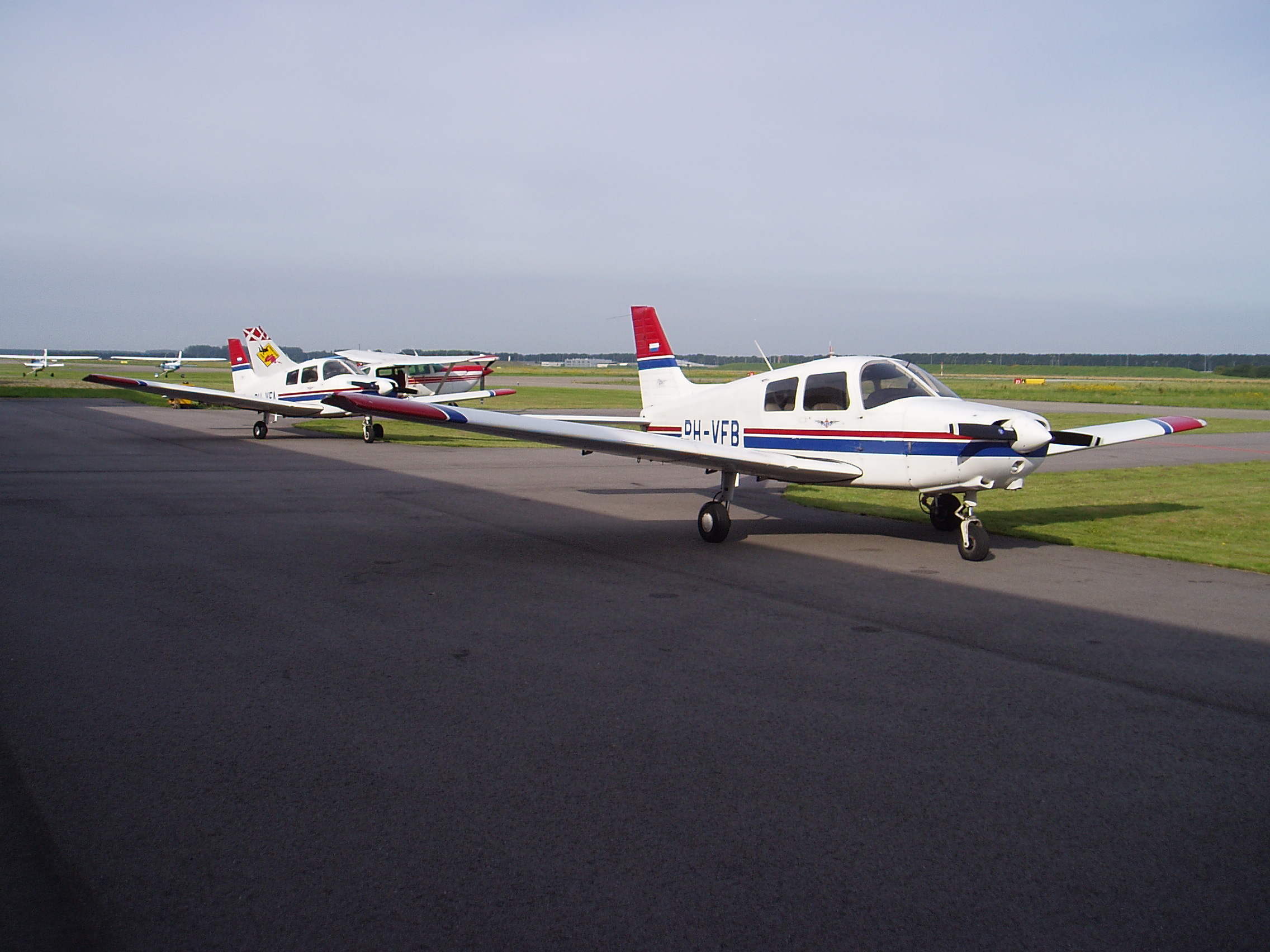 De Piper Cadet PA28 161 - Vliegclub Flevo